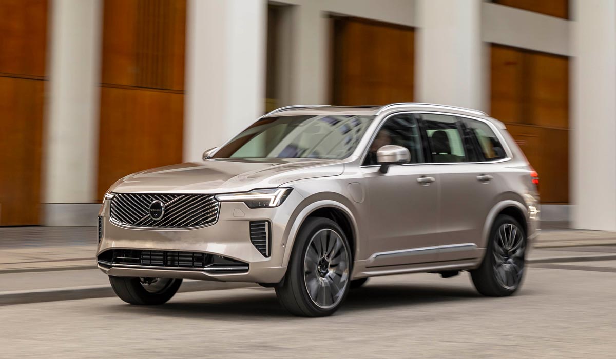 How Swede It Is: Volvo XC90 T8 Plug-In Hybrid - Palm Beach Illustrated
